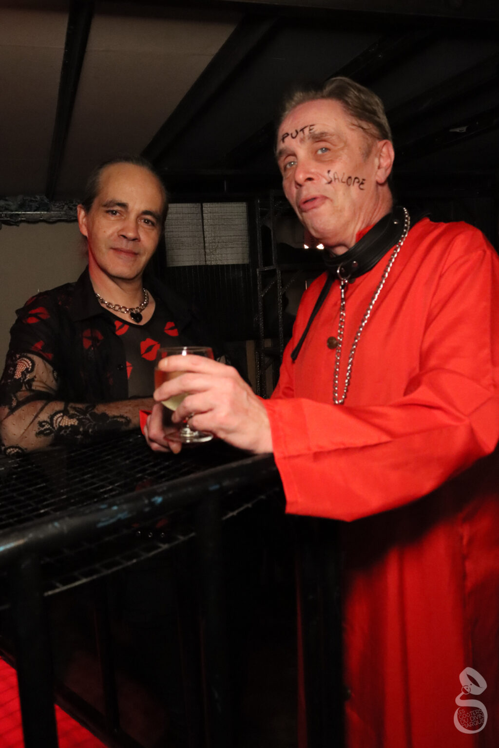 Les Goûters du Divin Marquis,club BDSM à PARIS » L'aprés midi Fetish ...